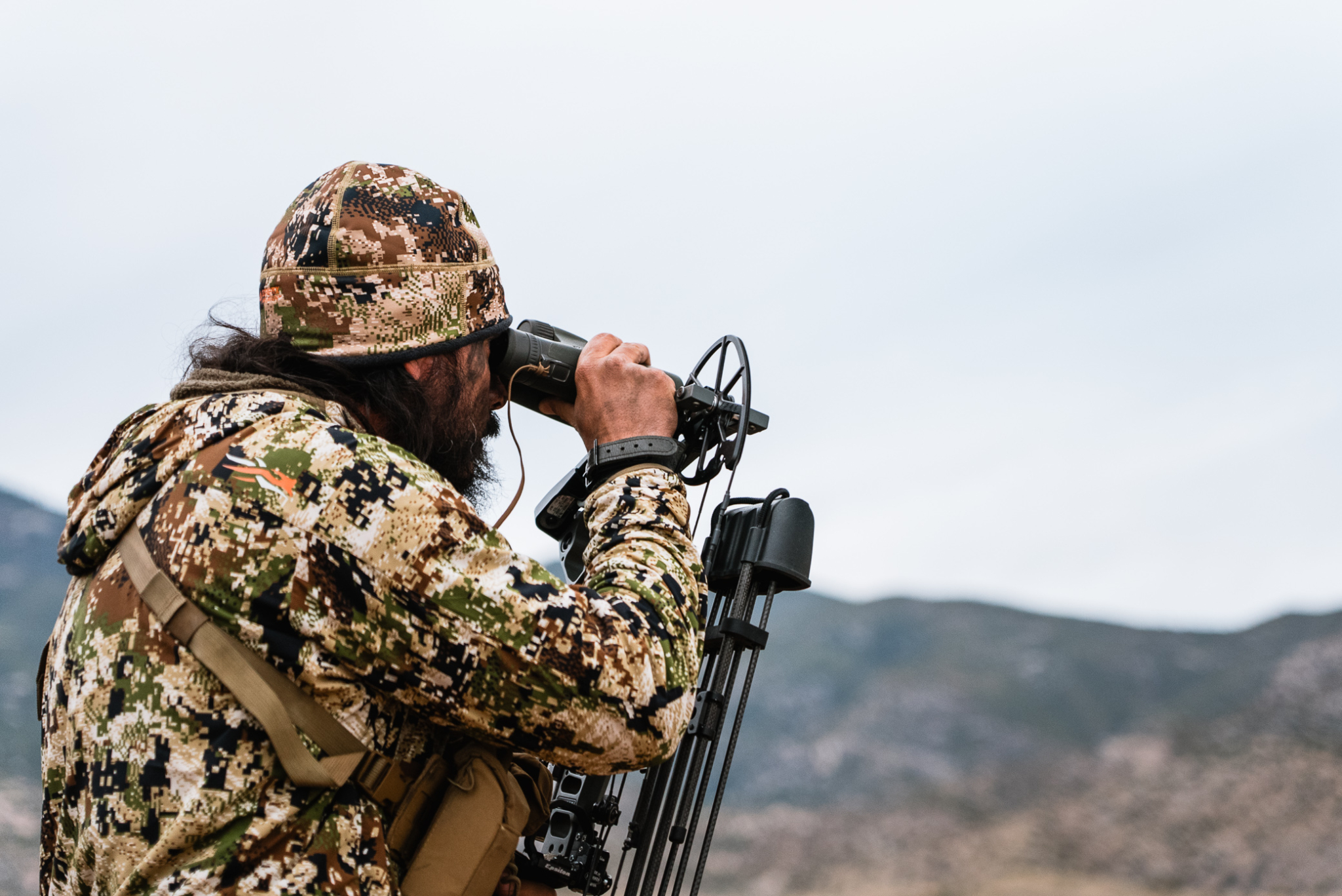 Heavy Arrows Aren't The Best For Bowhunting - Born Hunting