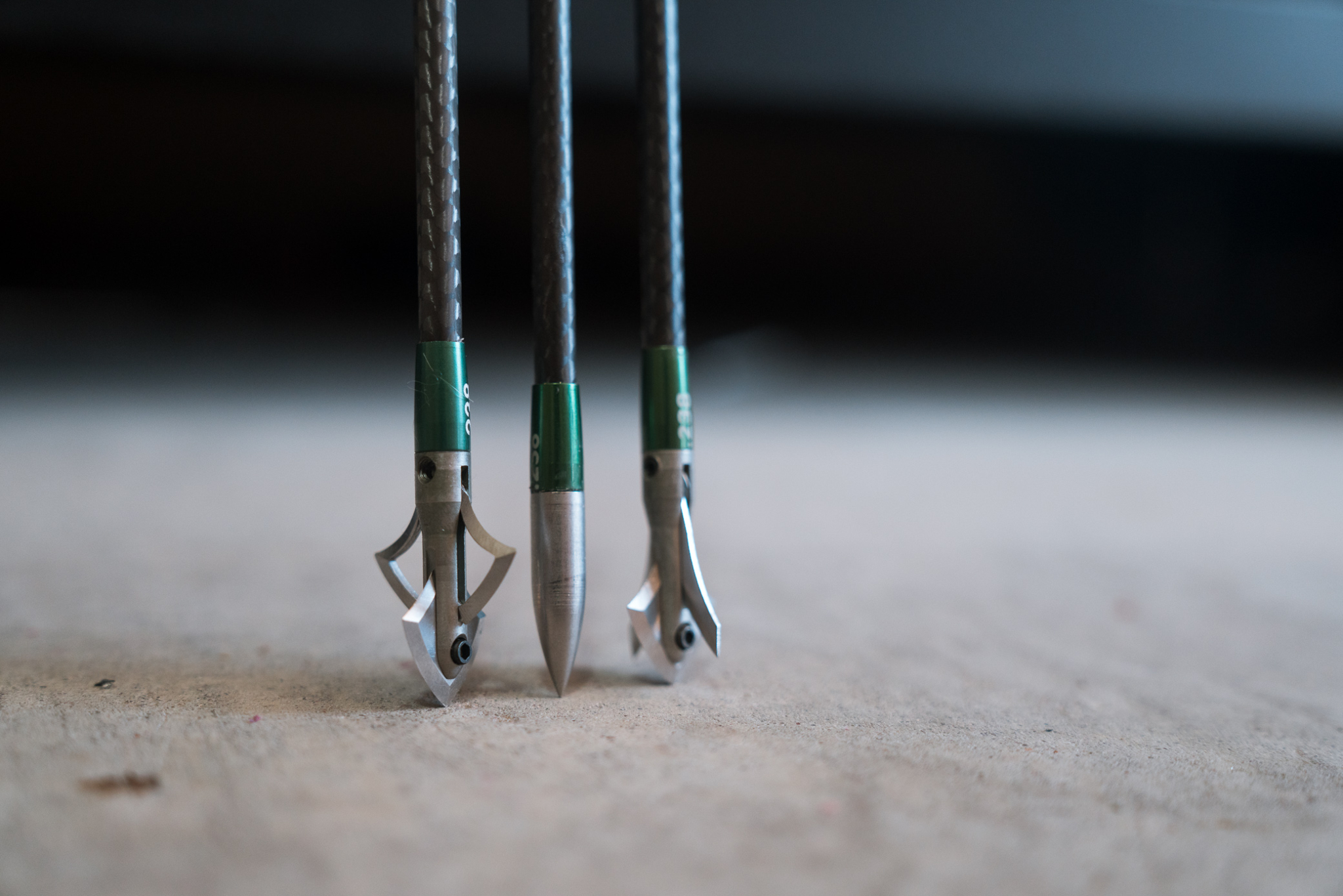 The Pros and Cons Of A Glue-In Arrow System - Born Hunting