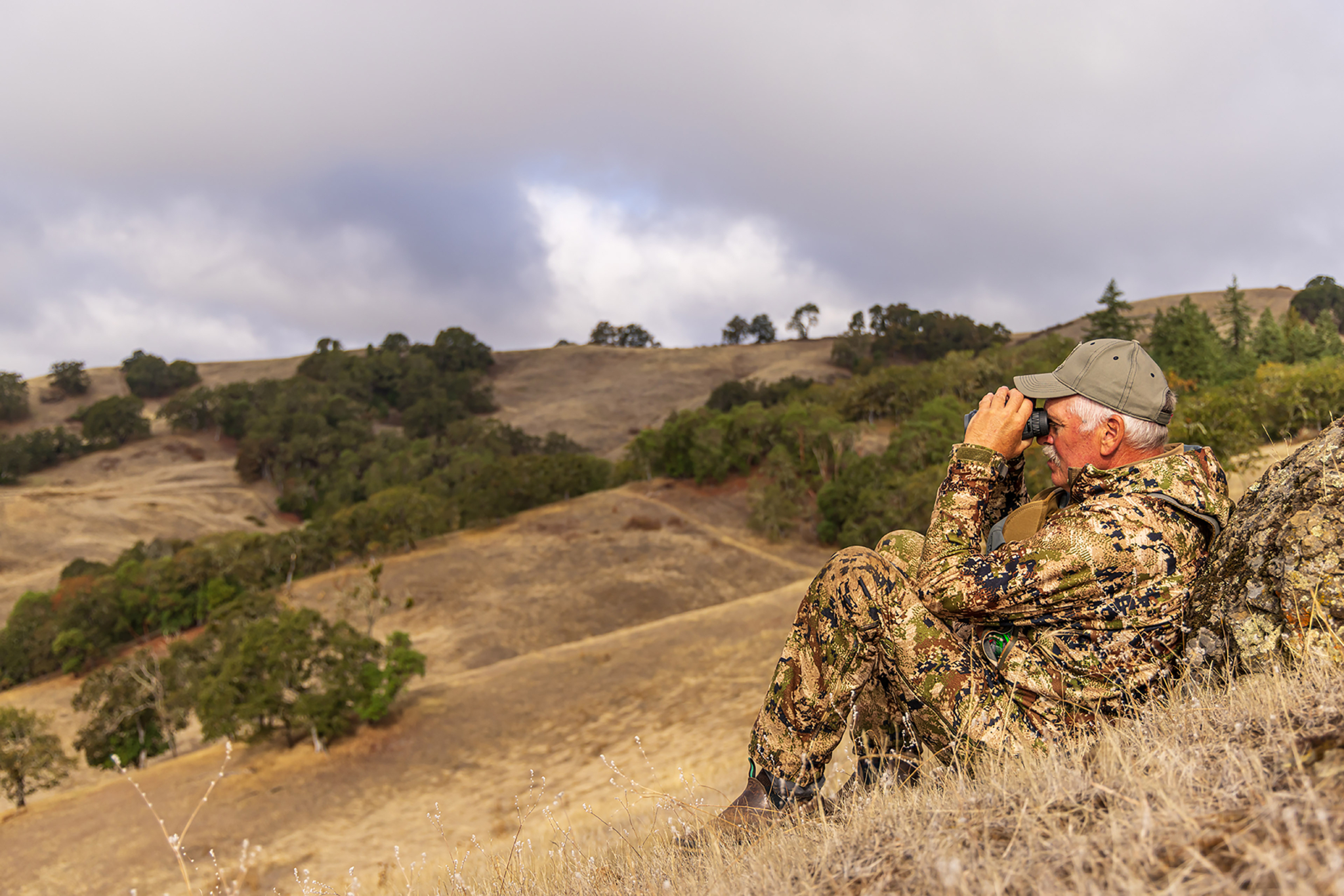 Columbia Whitetail Deer Fever - Born Hunting